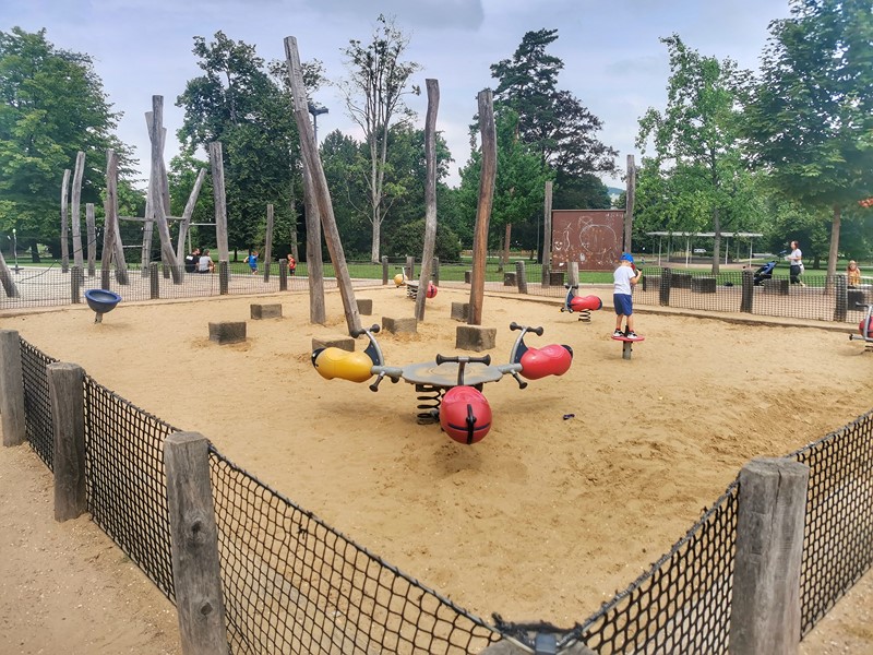 Park Komenského Zlín :: malivyletnici.cz